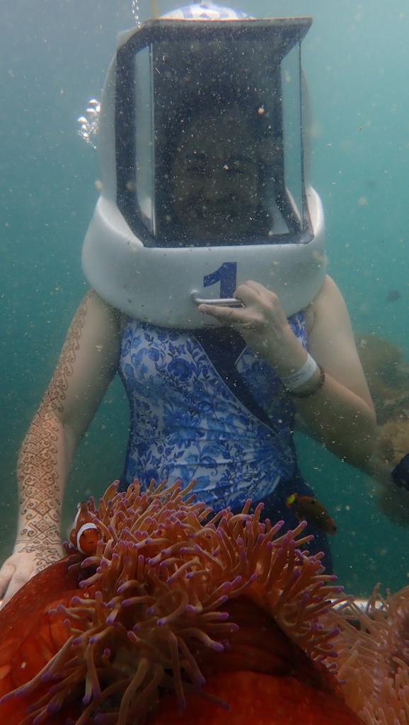 A Splashing Time at JSK Borneo Reef | Live Life Lah.......