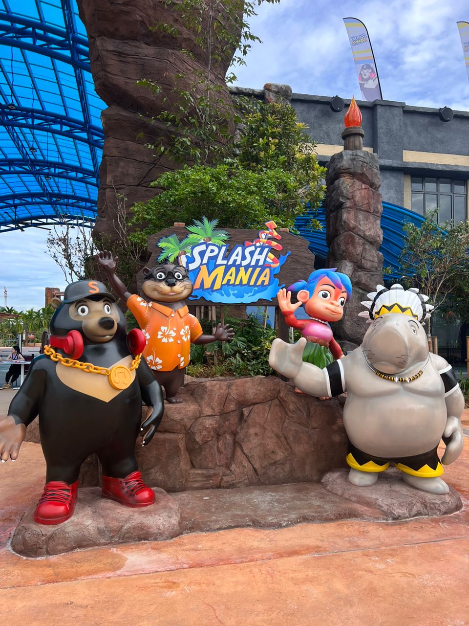 SplashMania Waterpark at Gamuda Cove opens!!! | Live Life Lah.......