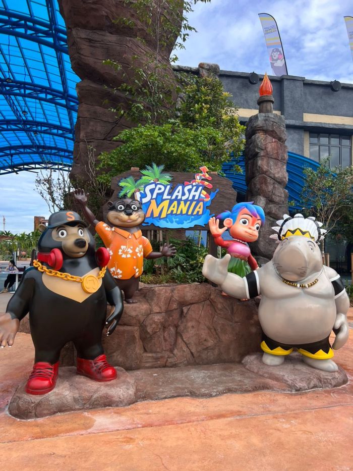 SplashMania Waterpark at Gamuda Cove opens!!! | Live Life Lah.......
