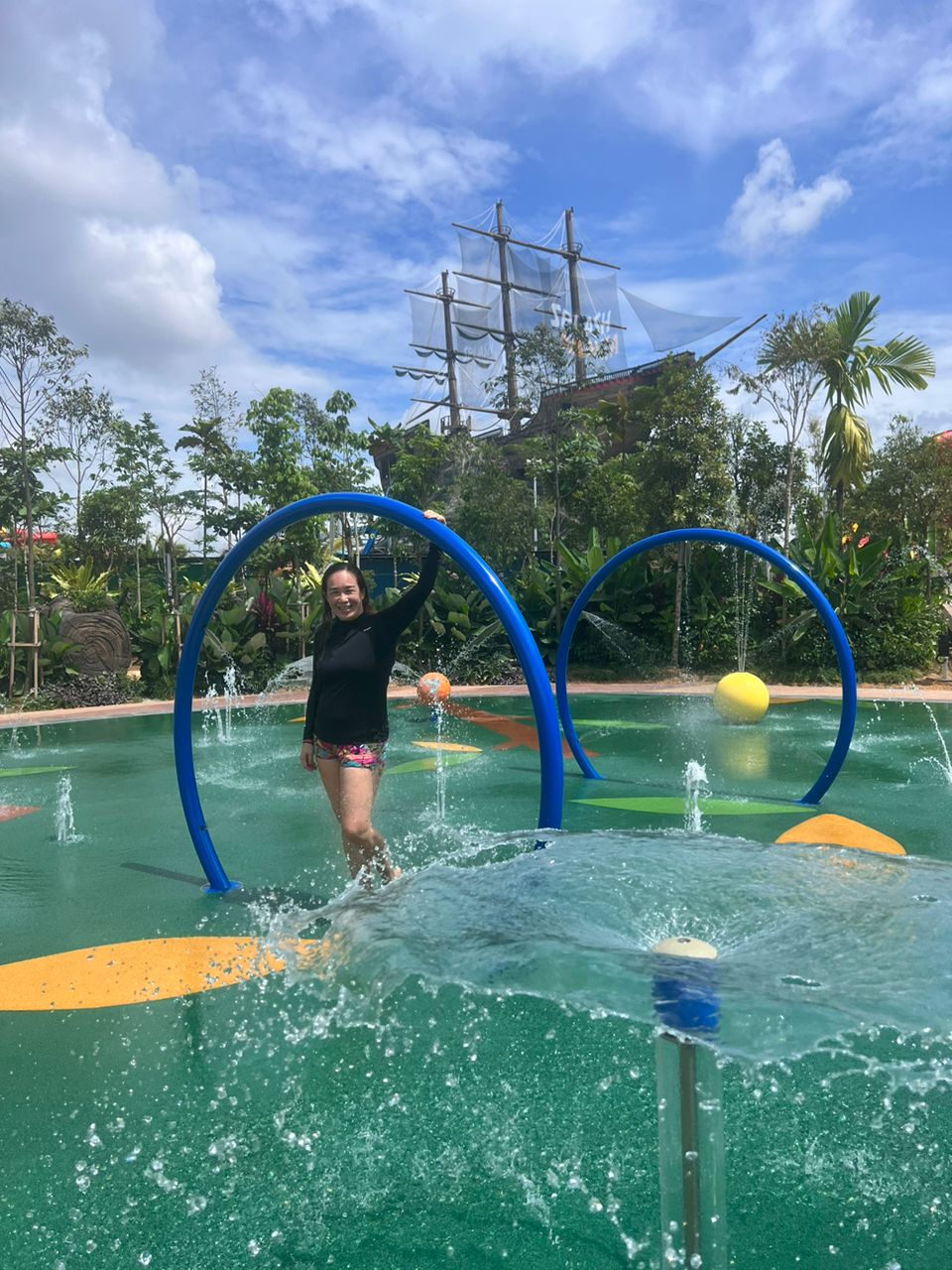 SplashMania Waterpark at Gamuda Cove opens!!! | Live Life Lah.......