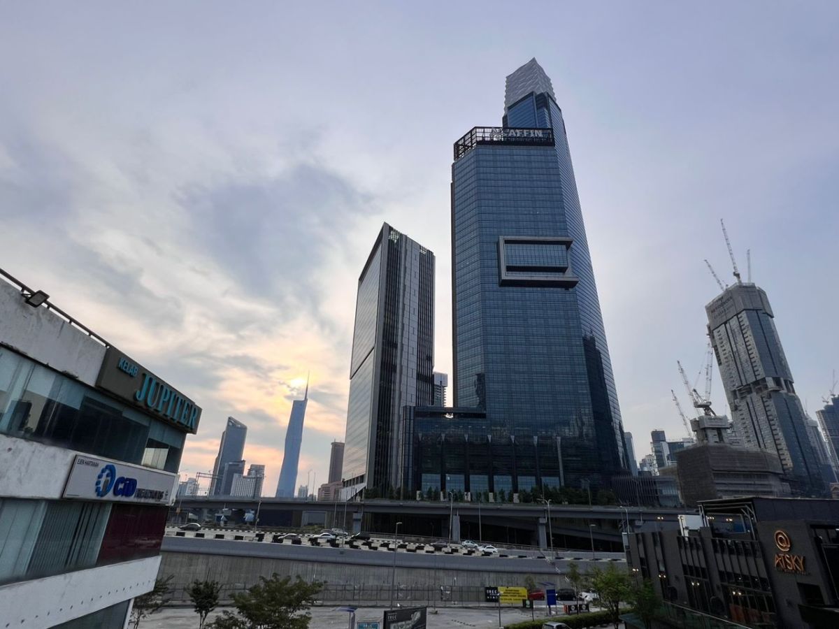 Food Review 2023 – Queen City Steamboat & Grill, TREC, Kuala Lumpur ...