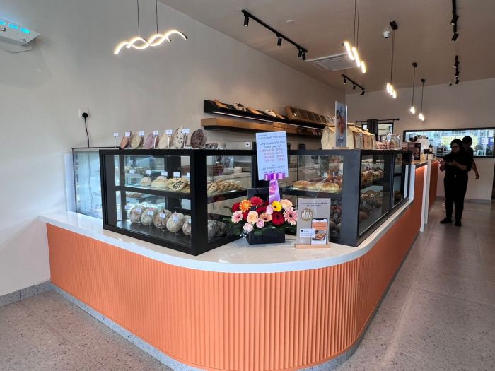 Food Review 2023- Aison Bakery Prima Saujana Kajang | Live Life Lah.......