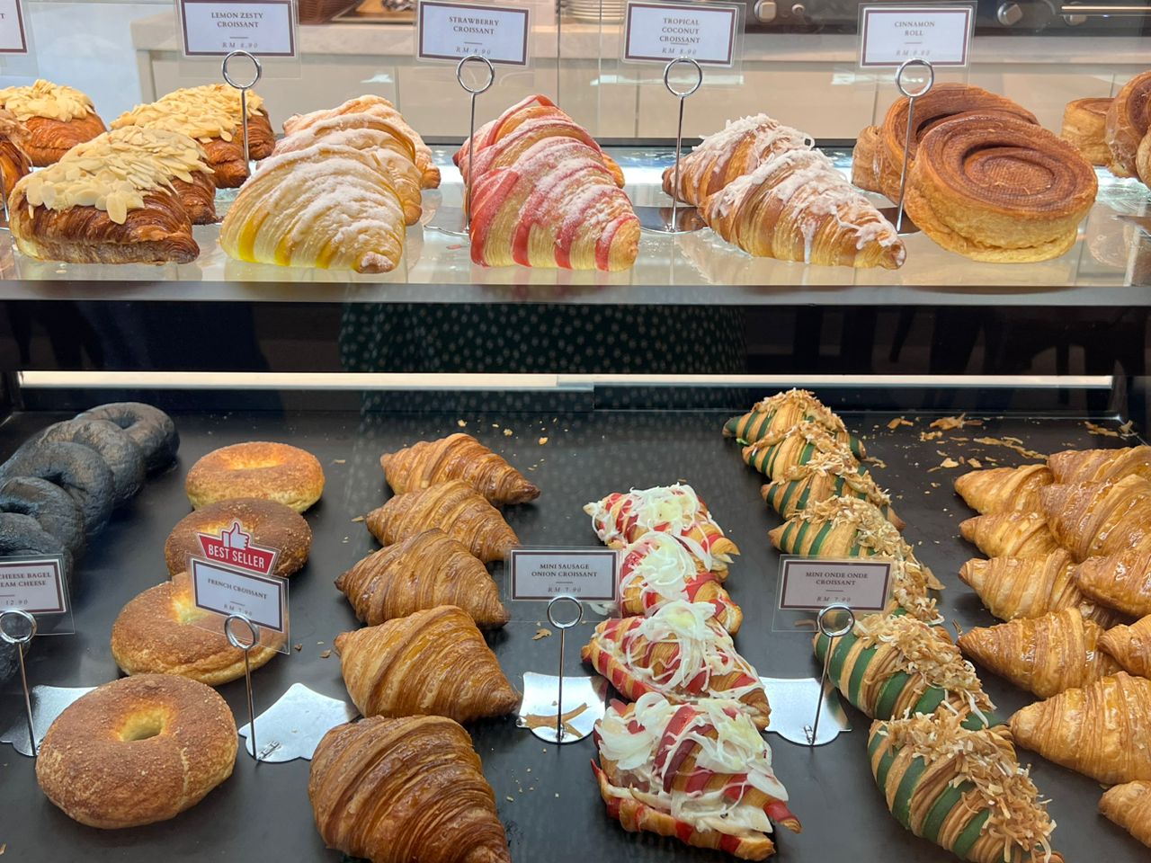 Food Review 2023- Aison Bakery Prima Saujana Kajang | Live Life Lah.......